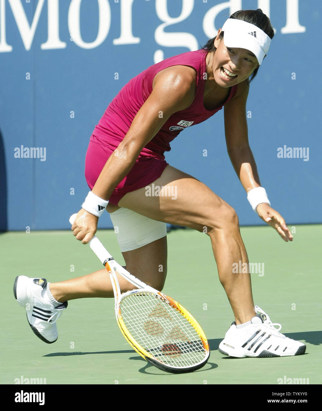 Kimiko date hi-res stock photography and images - Alamy