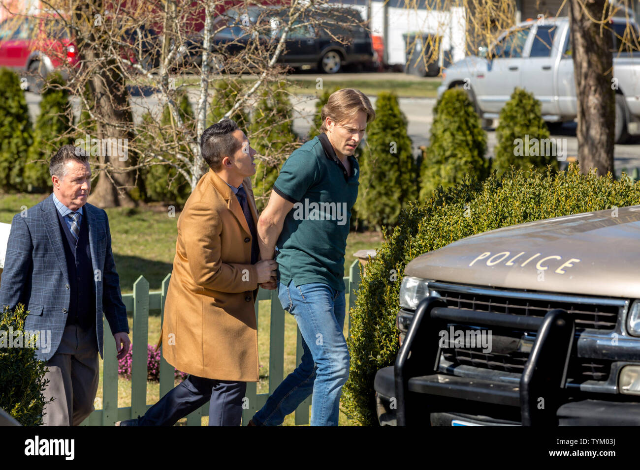 PICTURE PERFECT MYSTERIES: NEWLYWED AND DEAD from left: Paul McGillion ...