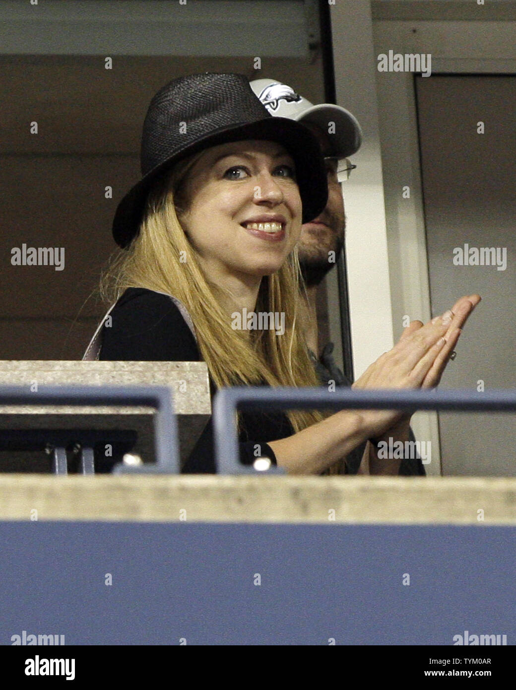 Chelsea Clinton watches Venus Williams plays Mandy Minella on day 5 at ...