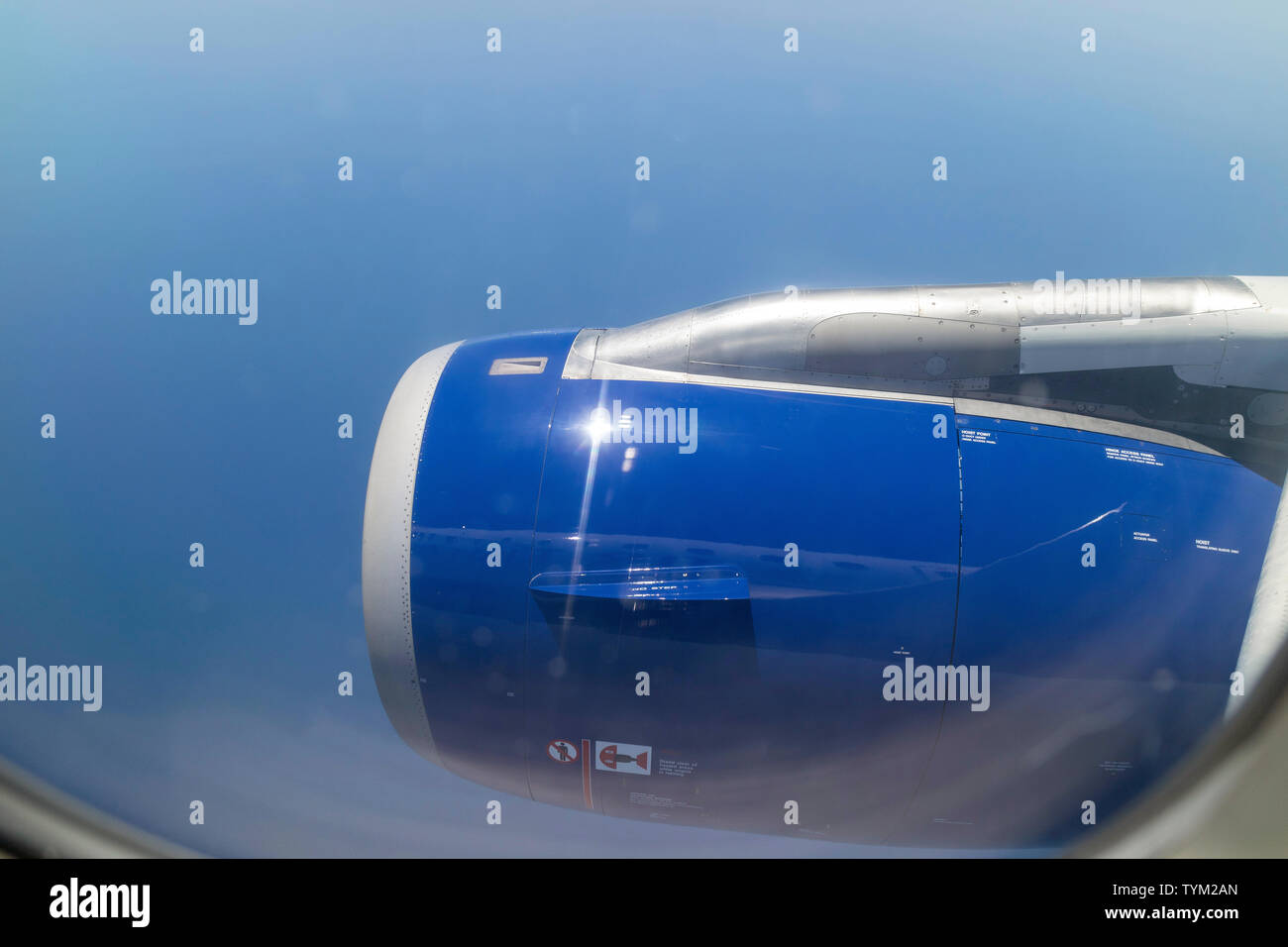Inside jet engine hi-res stock photography and images - Alamy