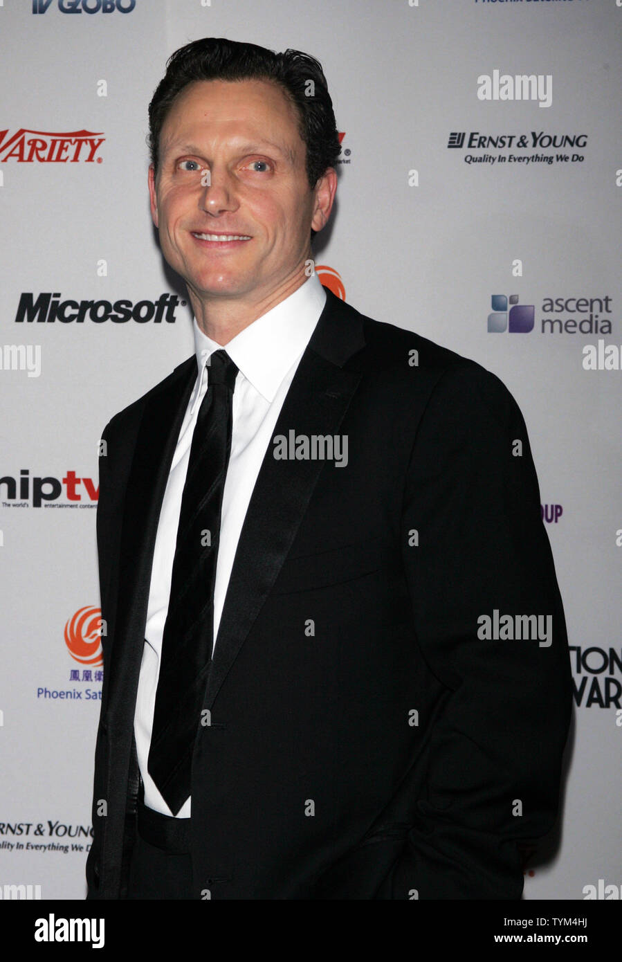 Tony Goldwyn arrives for the 38th International Emmy Awards at the ...