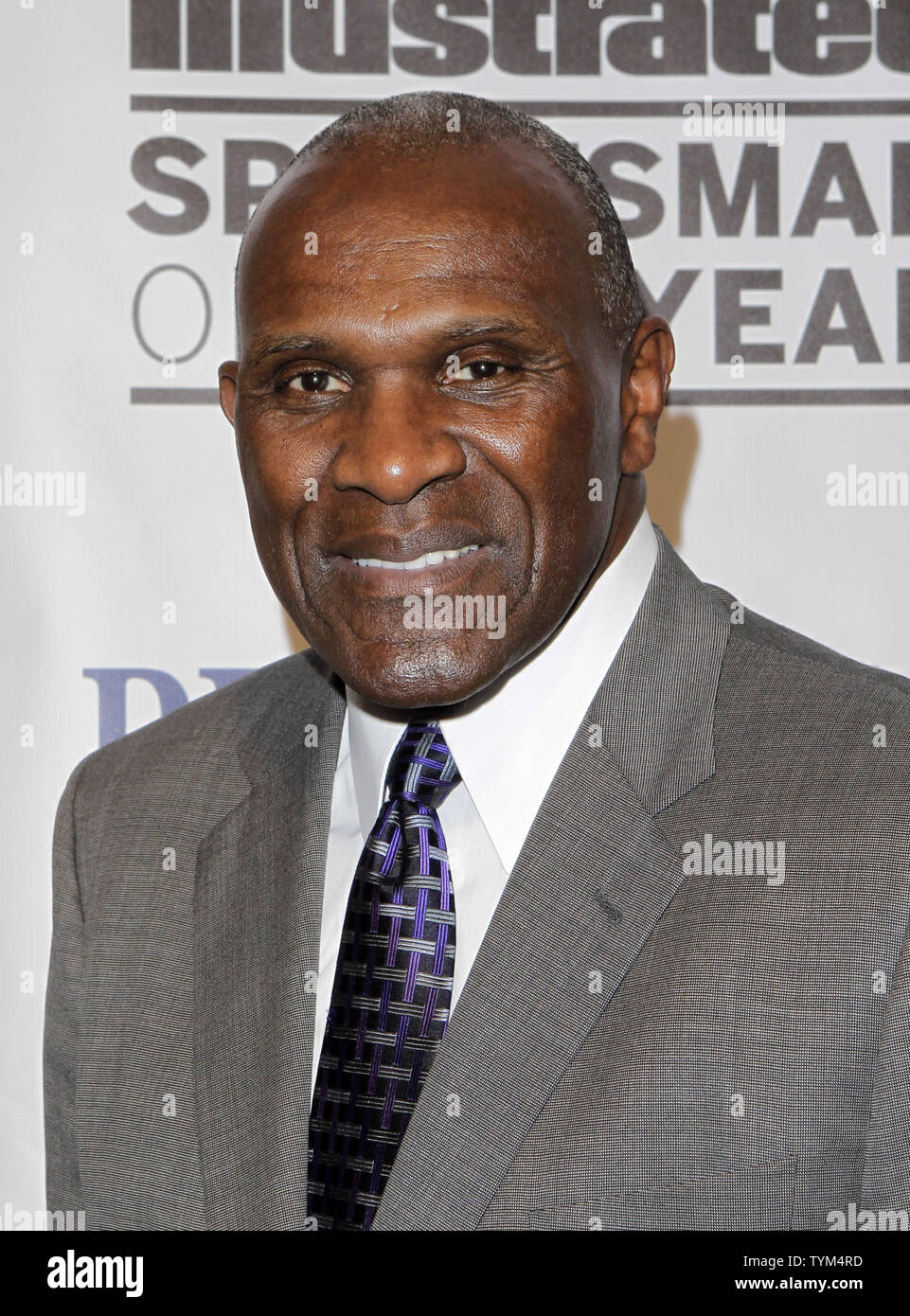 Harry Carson arrives on the red carpet at the 2010 Sports Illustrated ...