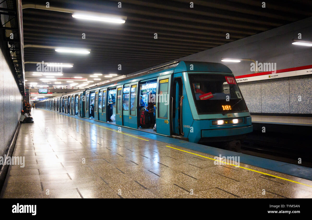 SANTIAGO, CHILE - JULY 2015: A Santiago Metro NS93 train at Unión ...