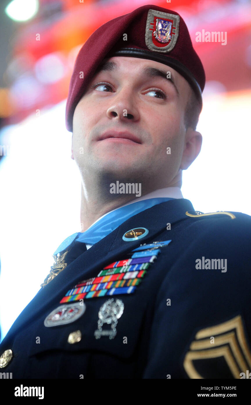 Medal of Honor recipient, Army Staff Sgt. Salvatore Giunta stands in ...