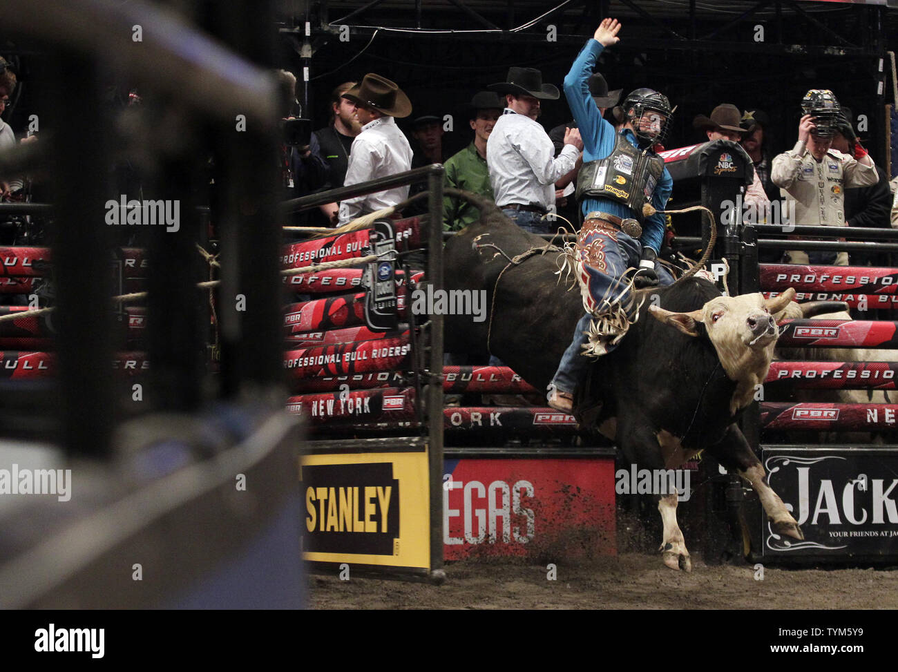 Profesional bull riders madison square garden hi-res stock photography ...