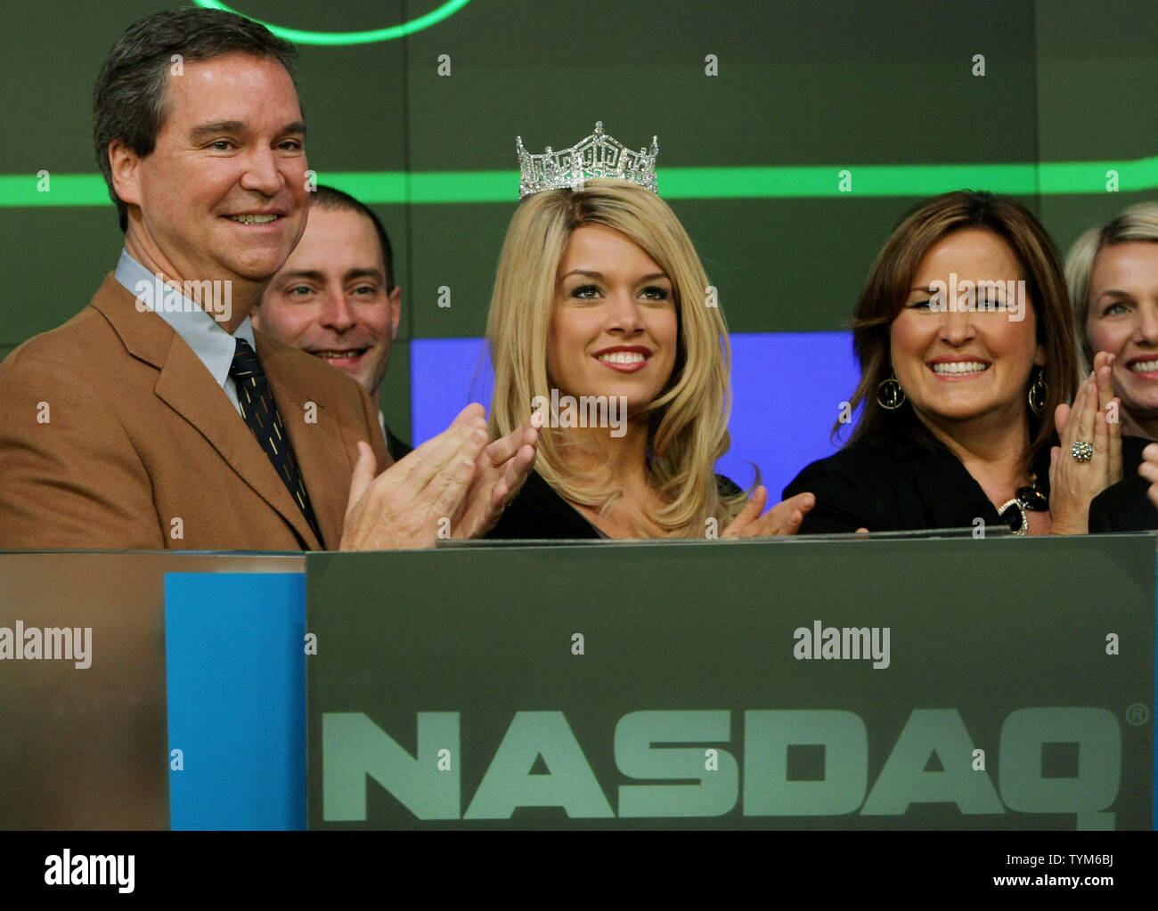 Sam Haskell (L), chairman of the Miss America Organization, Teresa ...