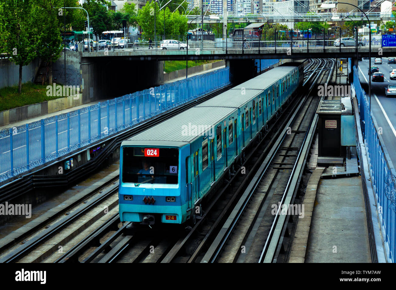 SANTIAGO, CHILE - OCTOBER 2015: A Santiago Metro train between Los ...