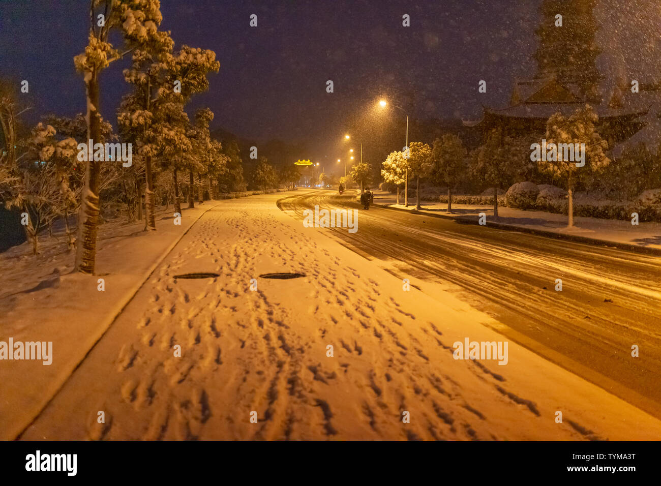 A snowy night Stock Photo - Alamy