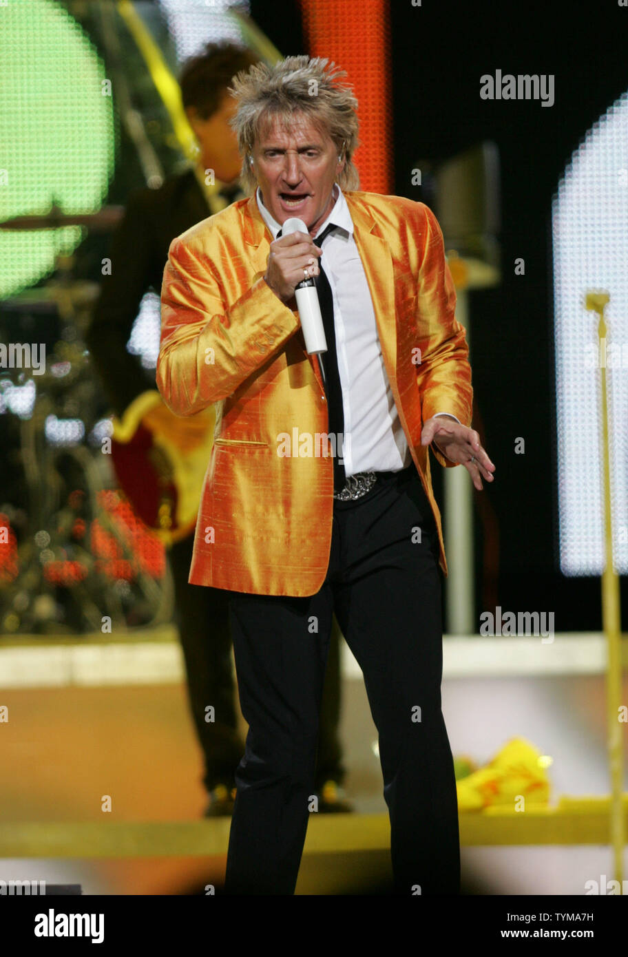 Rod Stewart performs in concert at Madison Square Garden iin New York ...