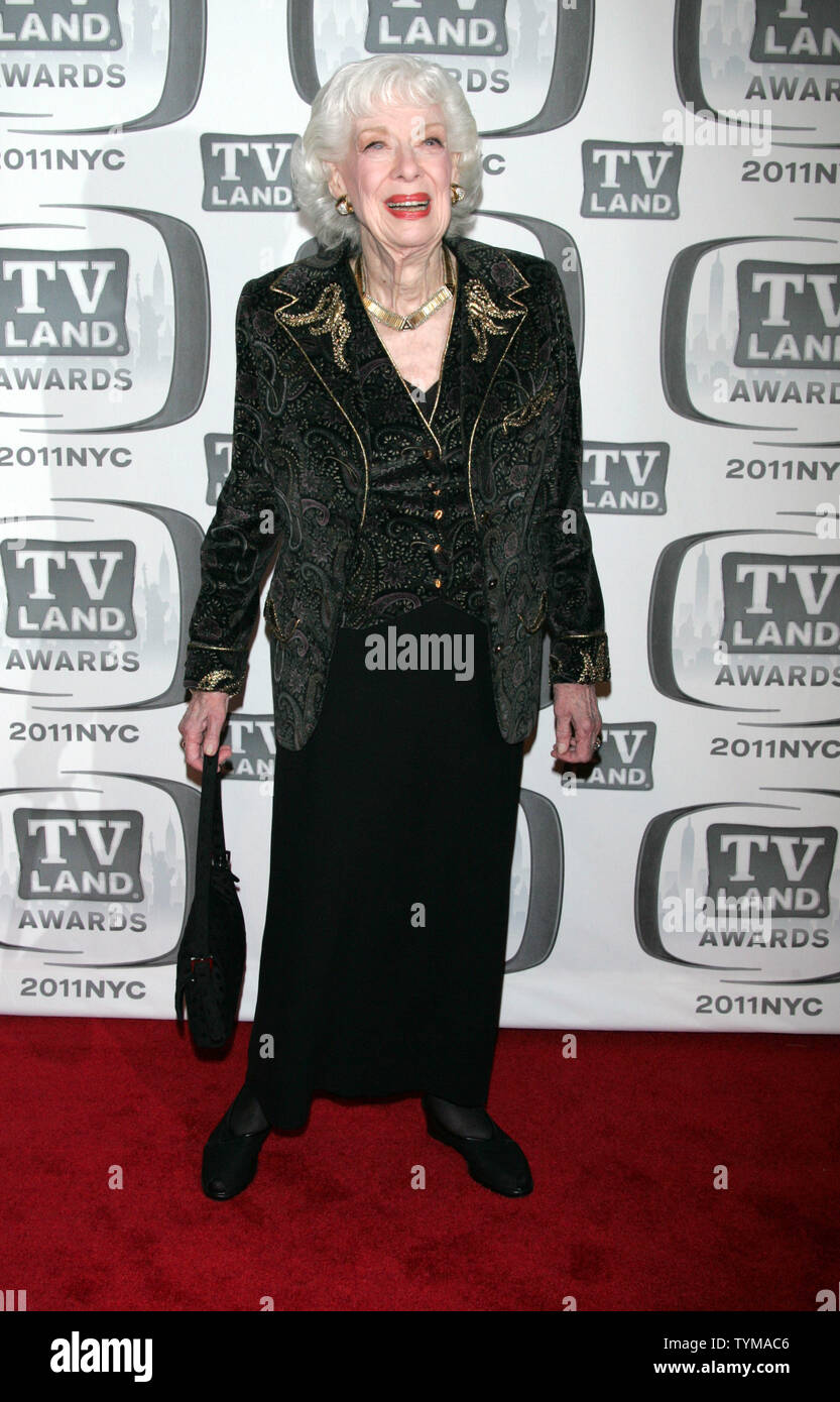 Joyce randolph hi-res stock photography and images - Alamy