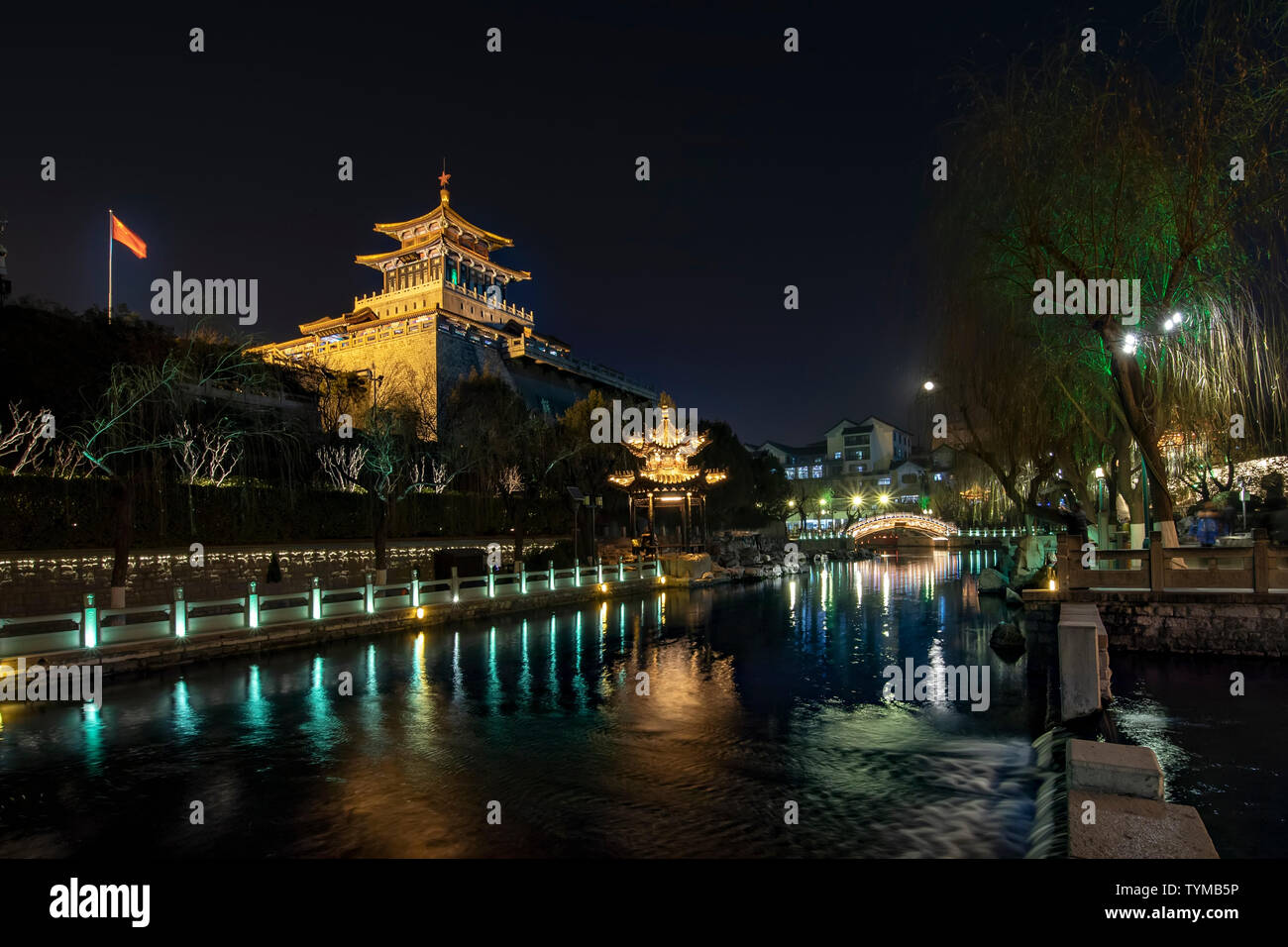 Jinan black tiger spring night, black tiger Xiaoyue Stock Photo - Alamy