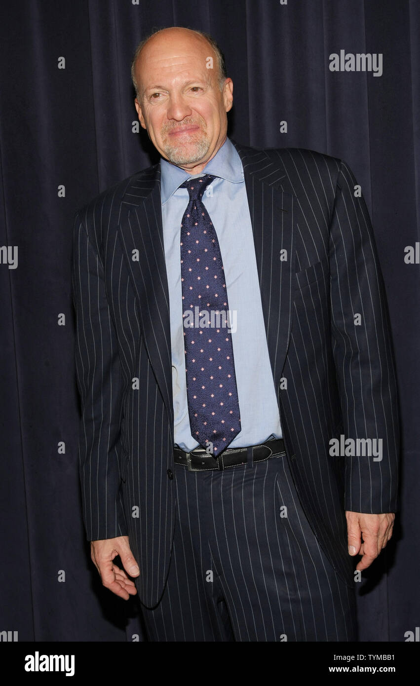 Jim Cramer arrives for the "An Evening with the Celebrity Apprentice ...