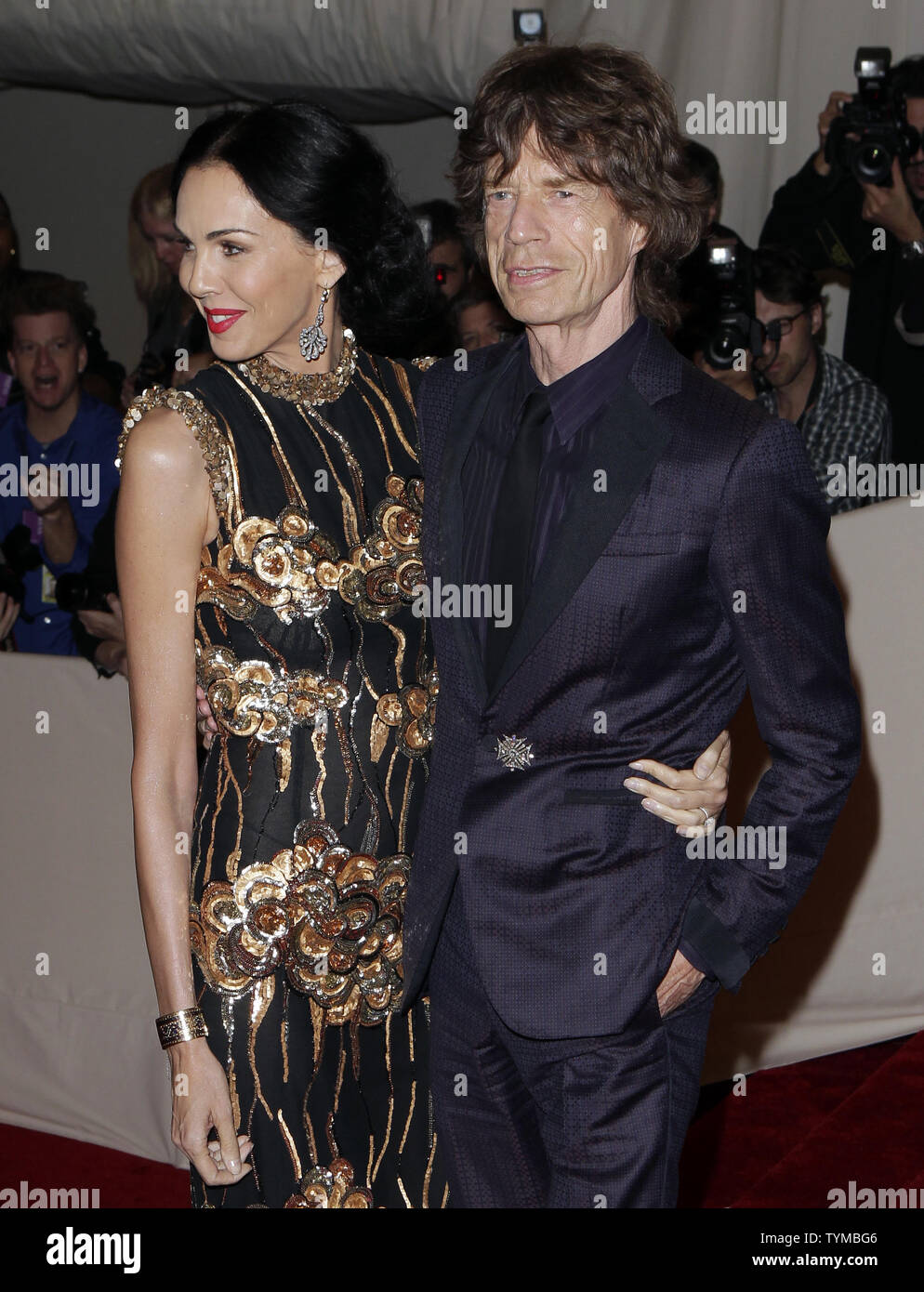 Mick Jagger arrives on the red carpet at the Costume Institute Gala ...