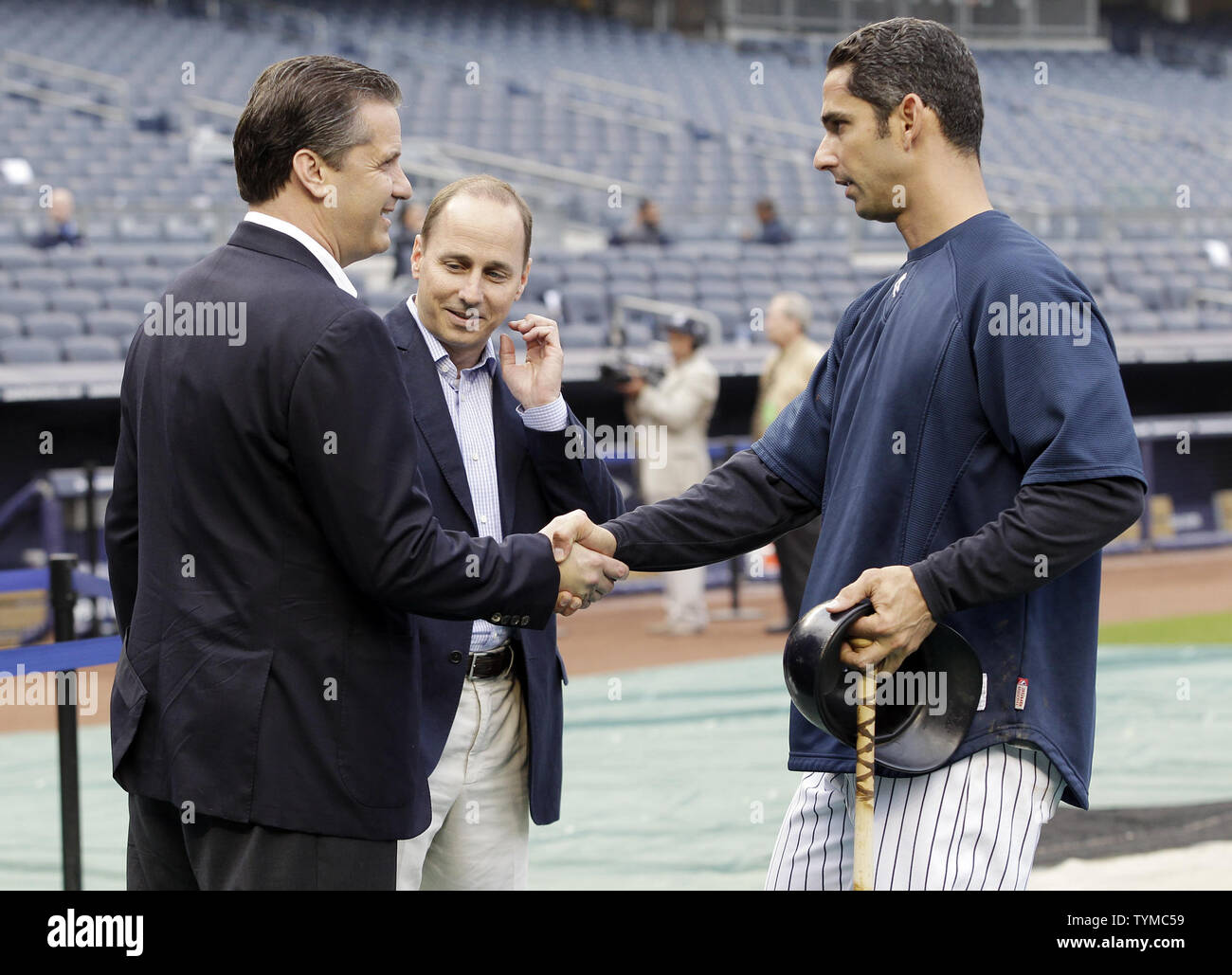 New york yankees jorge hands hi-res stock photography and images - Alamy