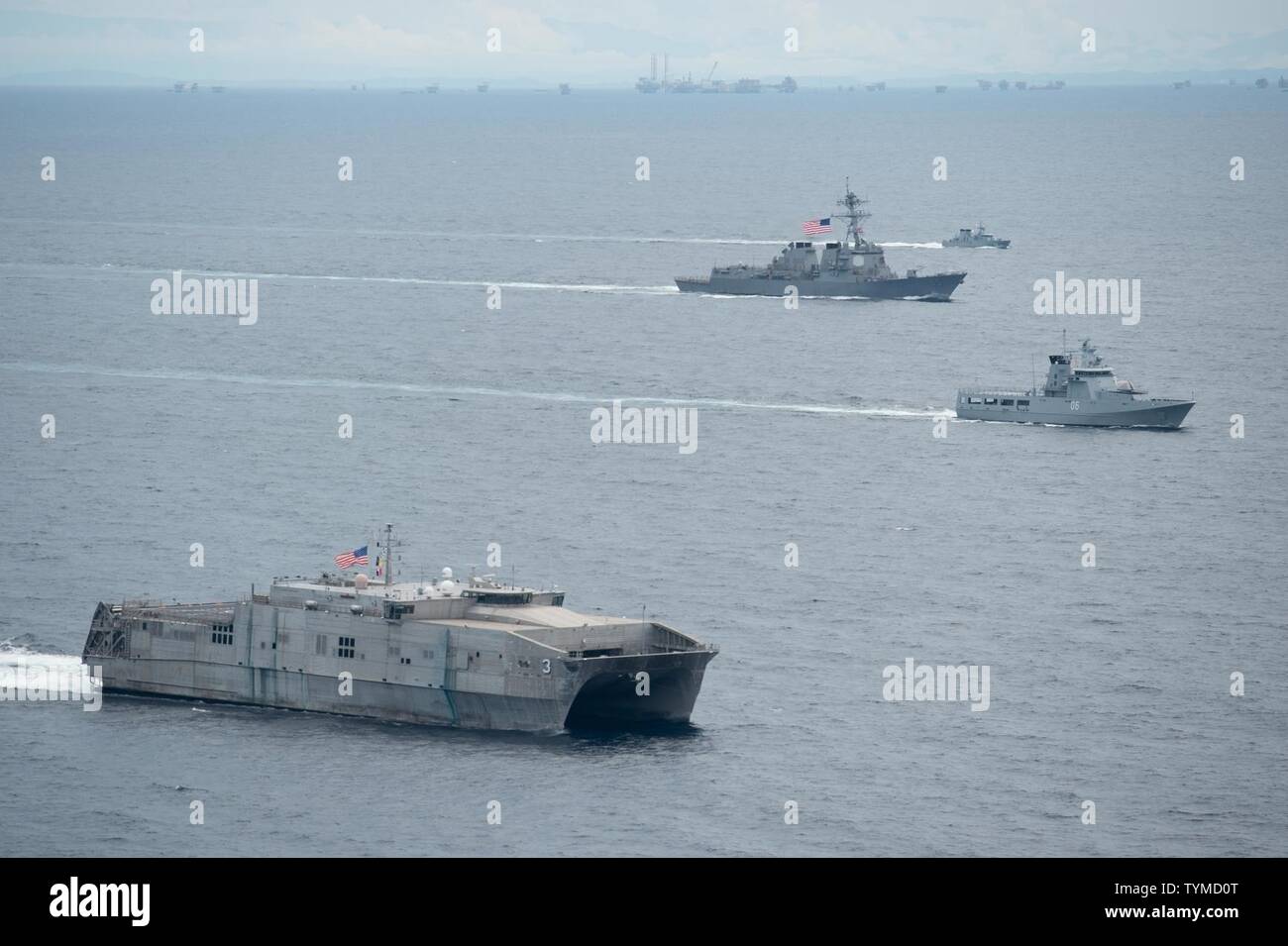SOUTH CHINA SEA (Nov. 16, 2016) The forward-deployed Arliegh Burke ...