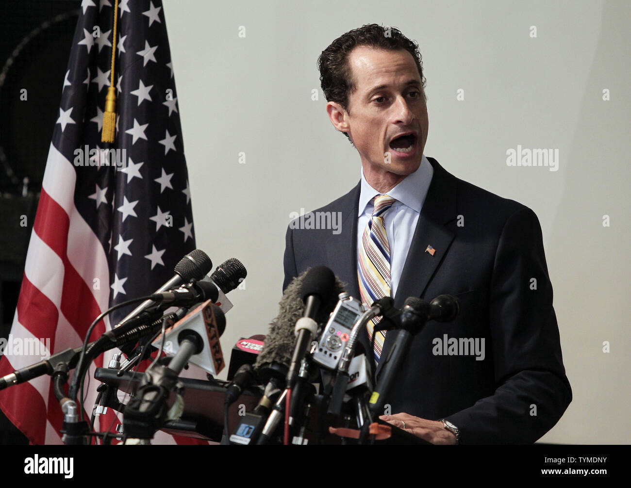 Council center for seniors hi-res stock photography and images - Alamy