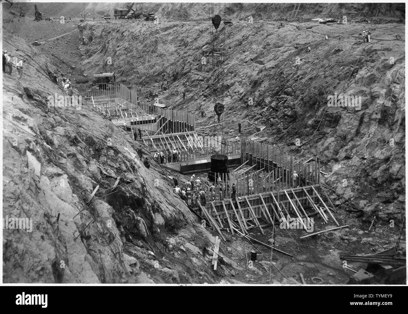 Grout boulder hi-res stock photography and images - Alamy