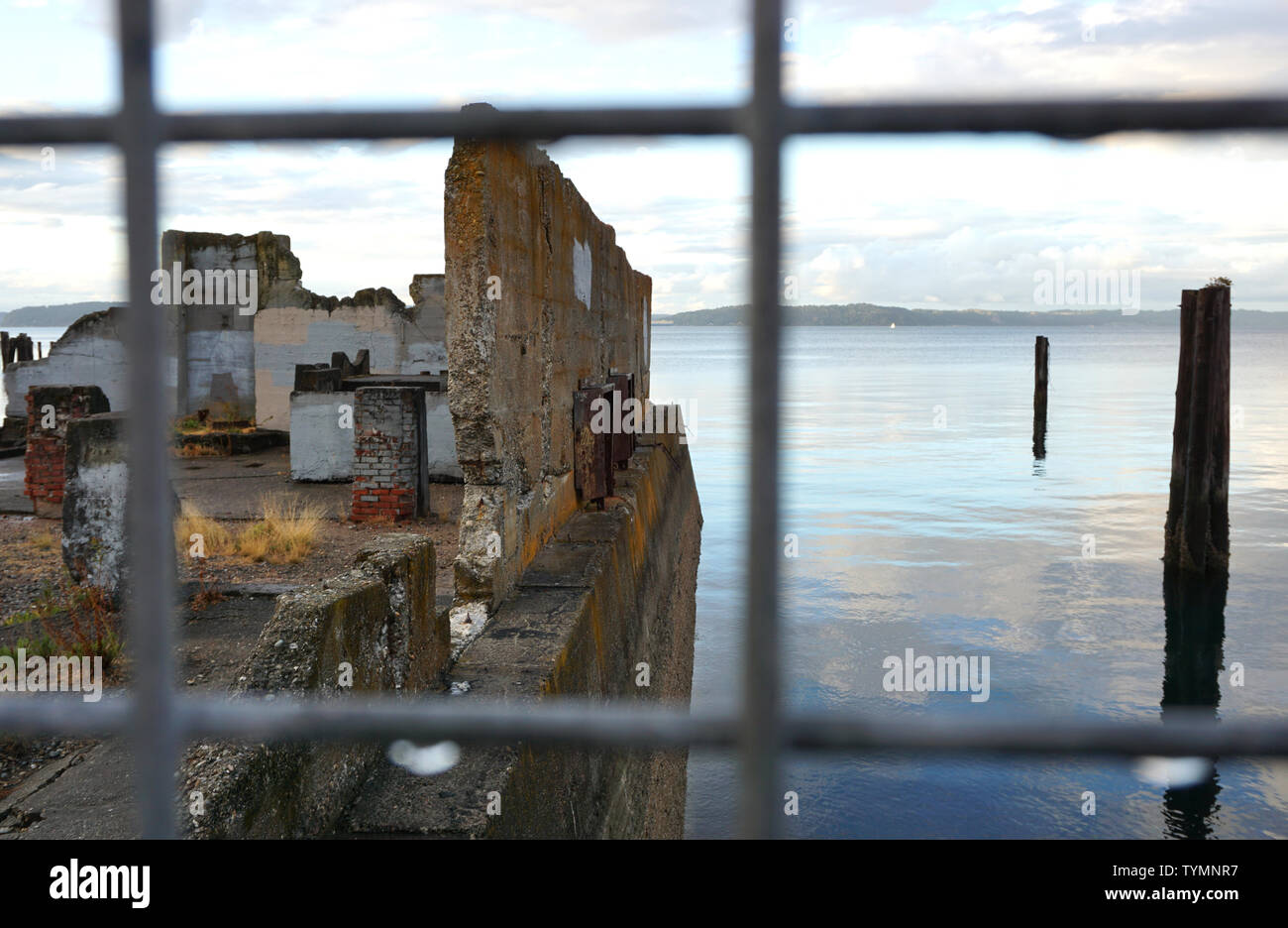 Tacoma waterfront at sunset hi-res stock photography and images - Alamy