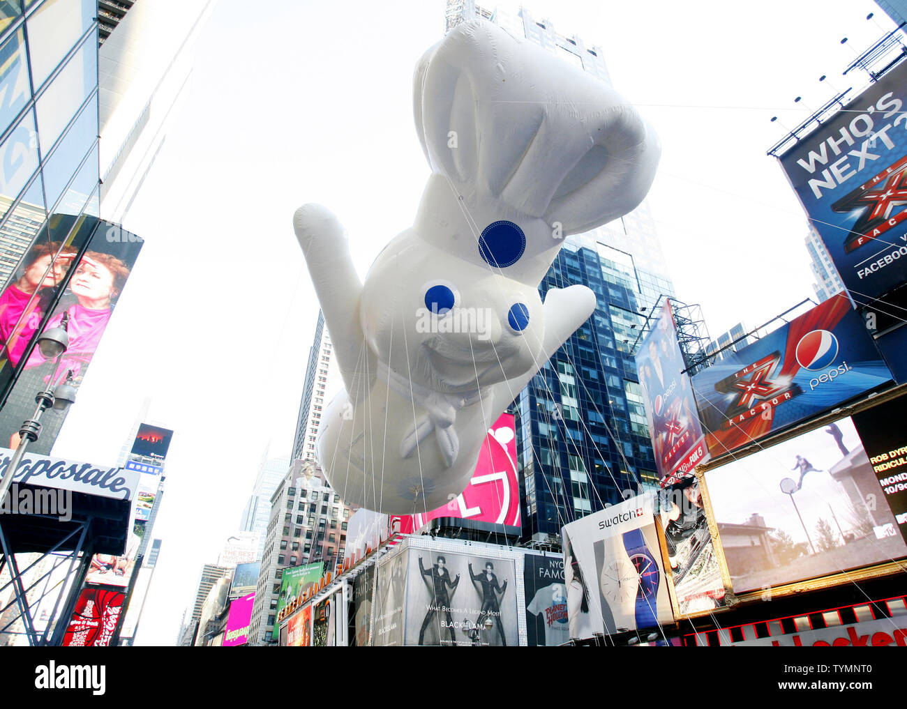 Pillsbury doughboy balloon hi-res stock photography and images - Alamy