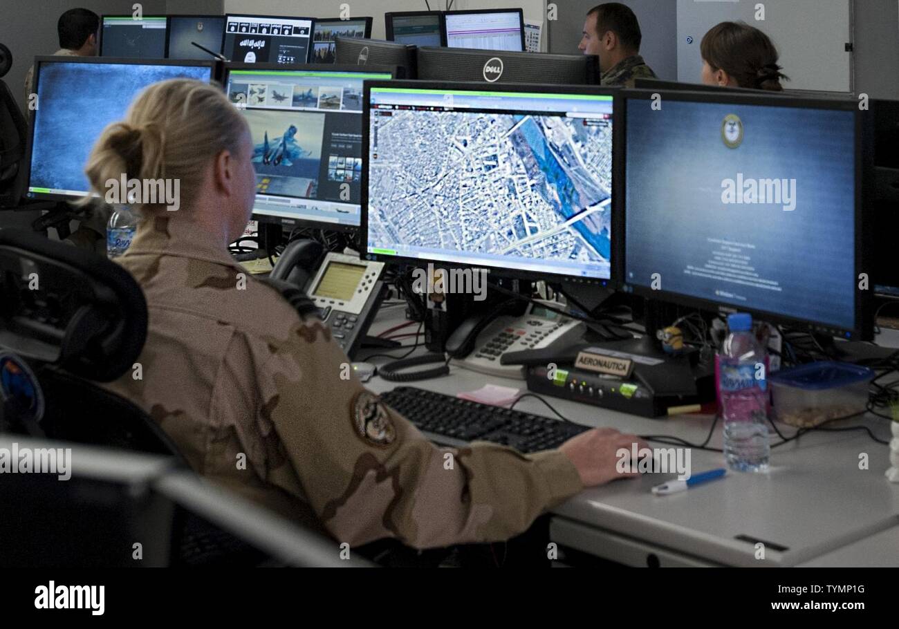 Combined air operations center caoc hi-res stock photography and images ...
