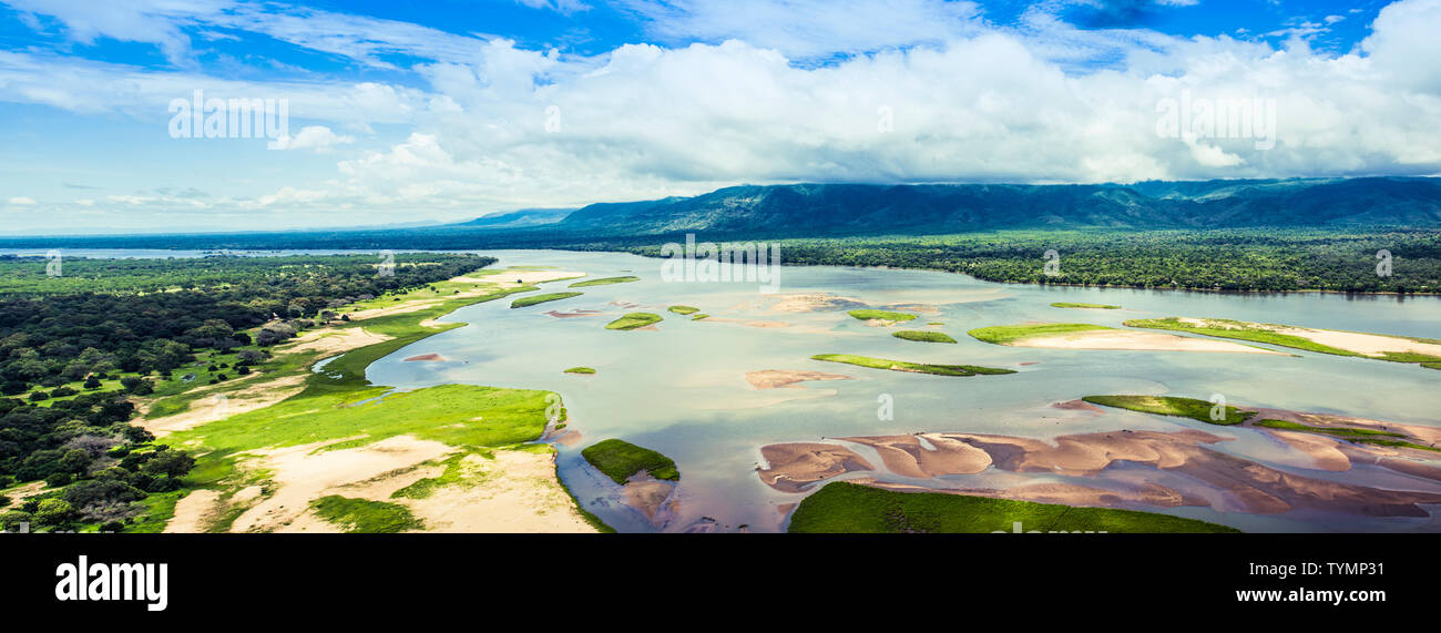 Africa, Zimbabwe, animals, nature pristine, Zambezi river, panorama ...