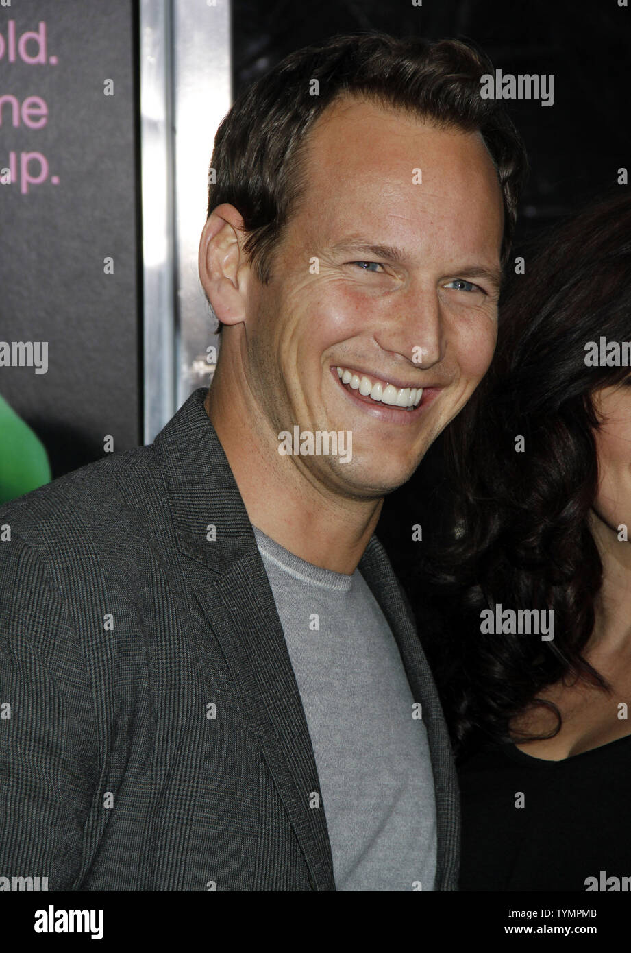 Patrick Wilson arrives for the "Young Adult" premiere at the Ziegfeld ...