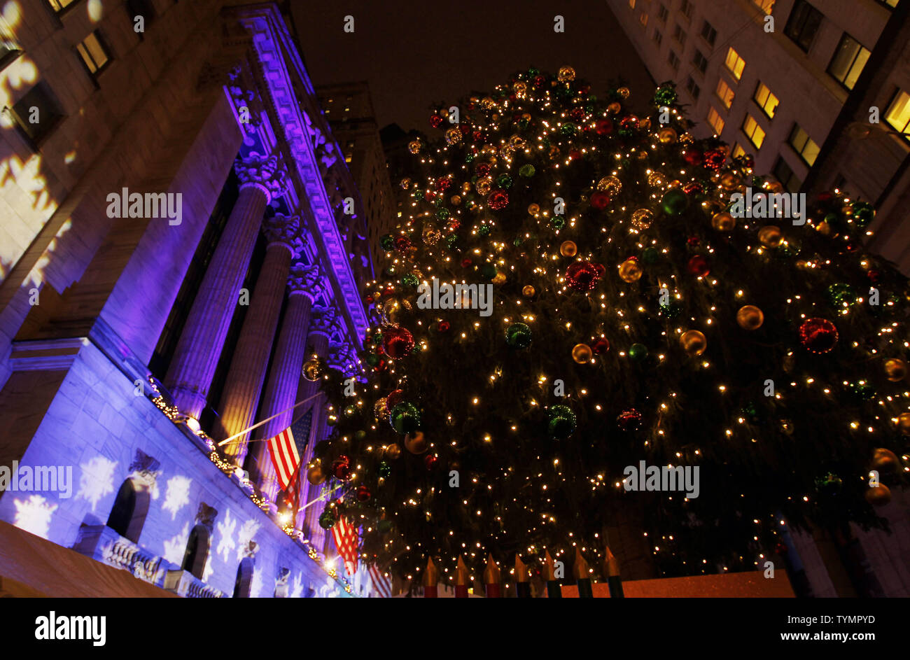 Exchange musical hi-res stock photography and images - Alamy