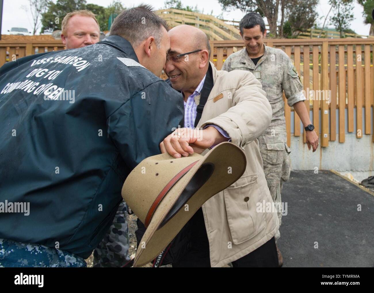 Maori hongi nz hi-res stock photography and images - Alamy