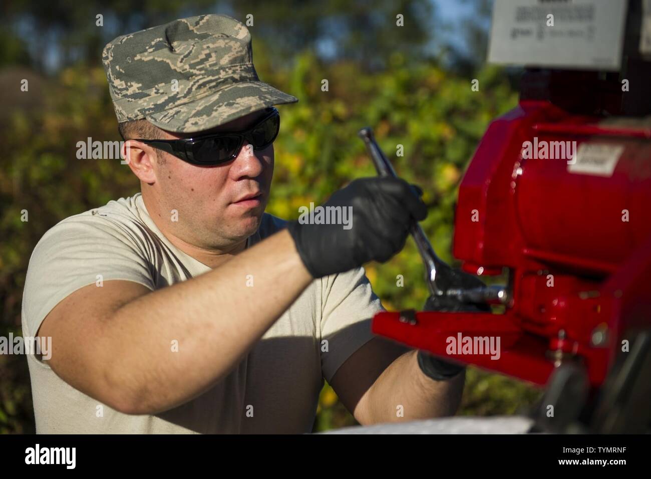 1st special operations civil enginer squadron hi-res stock photography ...