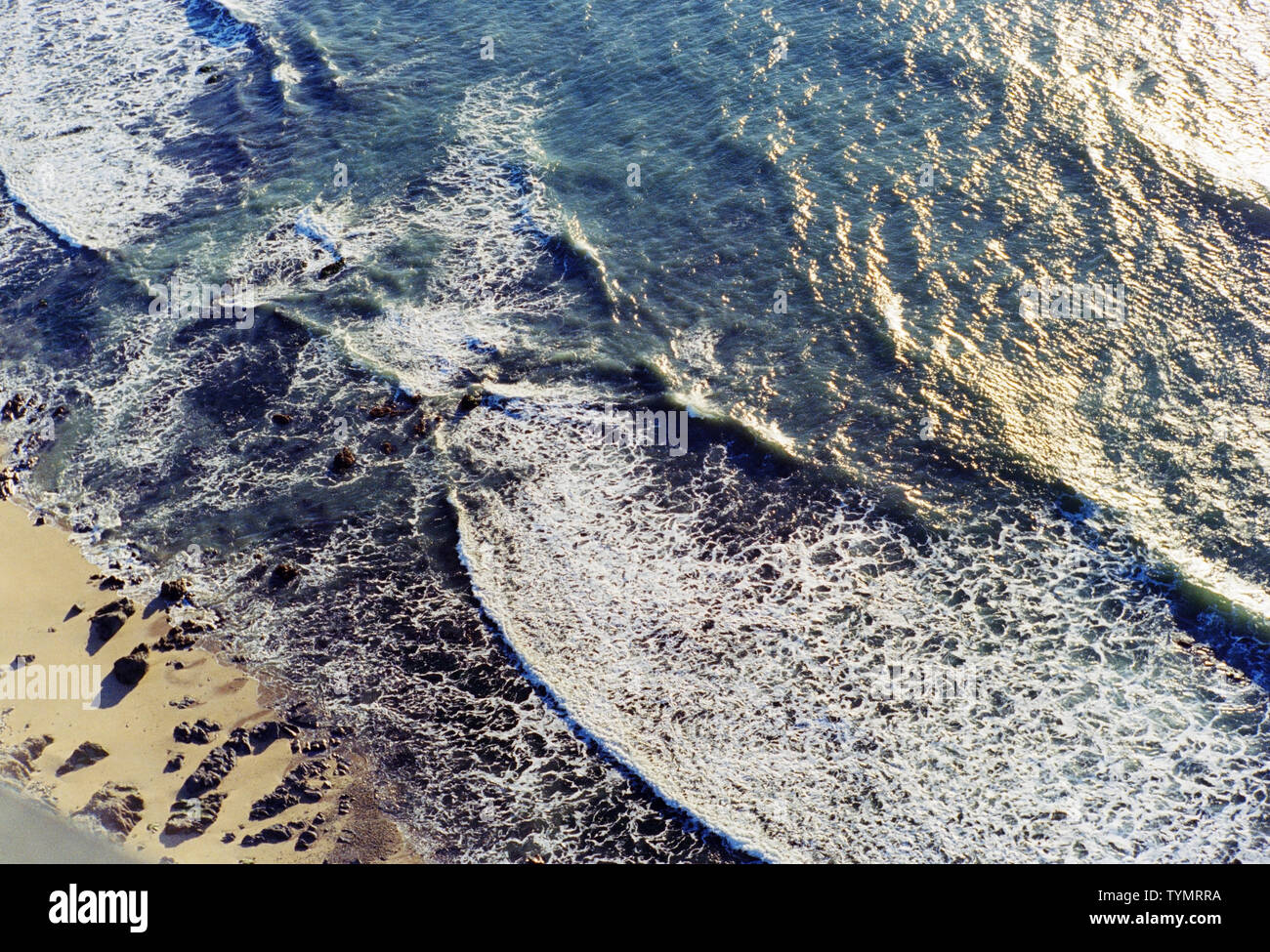 Sea water reflecting hi-res stock photography and images - Alamy
