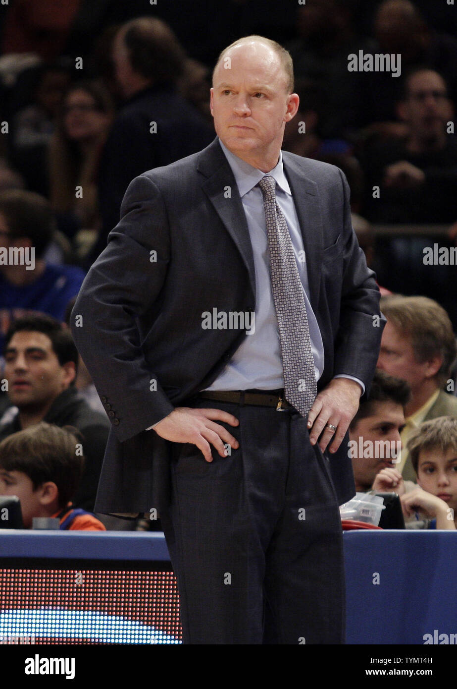 Milwaukee bucks basketball court hi-res stock photography and images ...