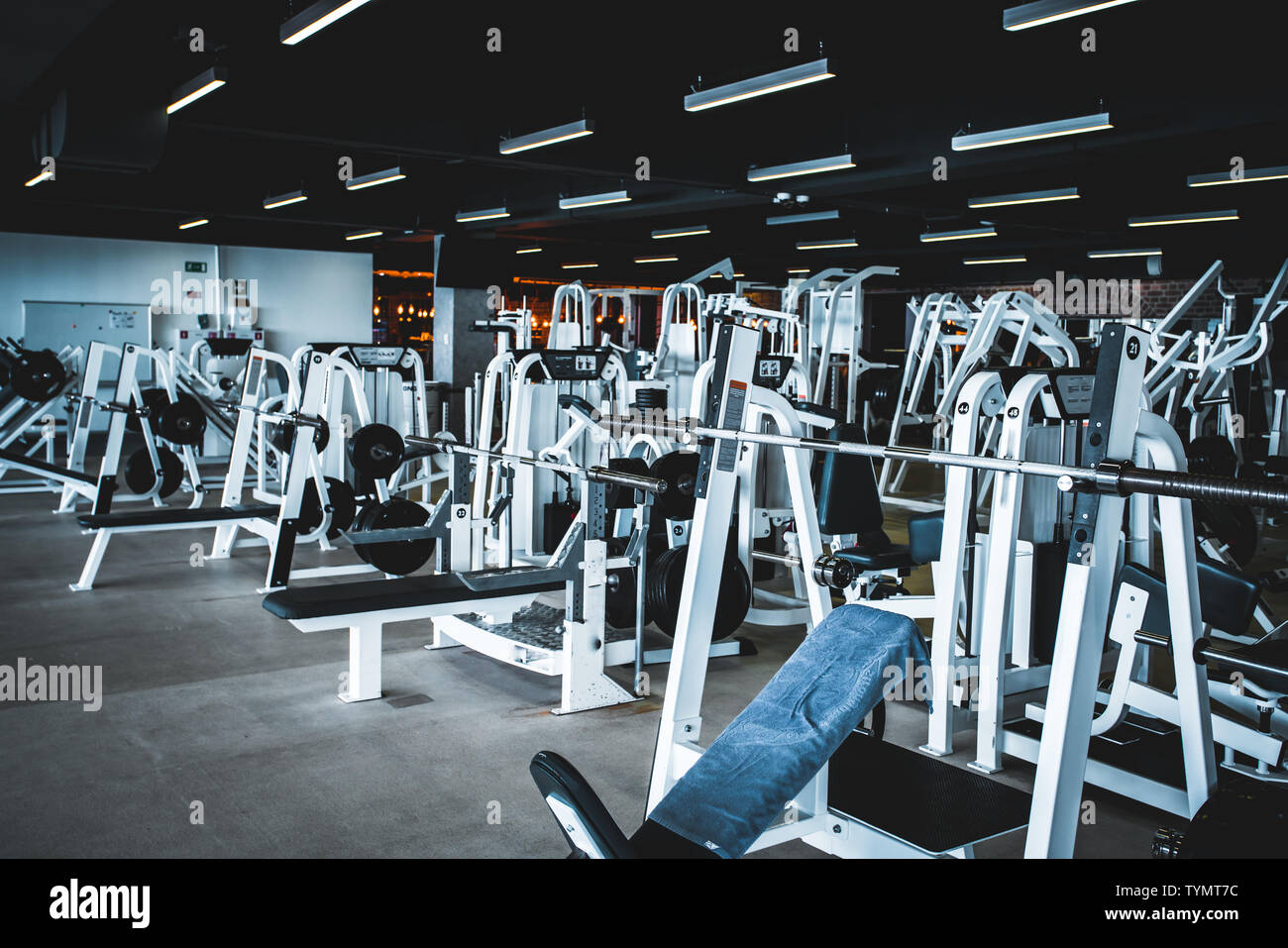 Light gym hi-res stock photography and images - Alamy
