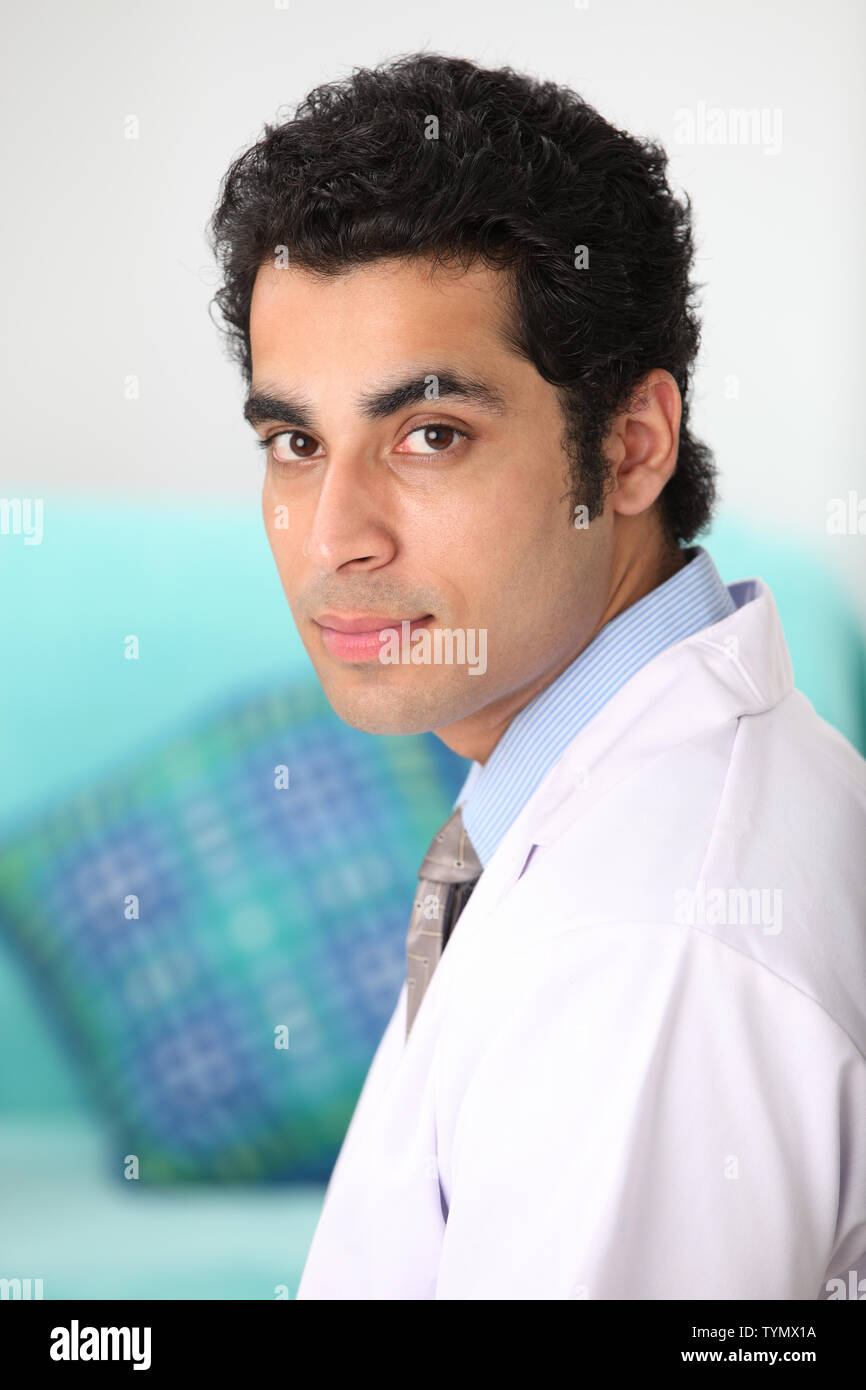 Portrait of a male doctor Stock Photo - Alamy