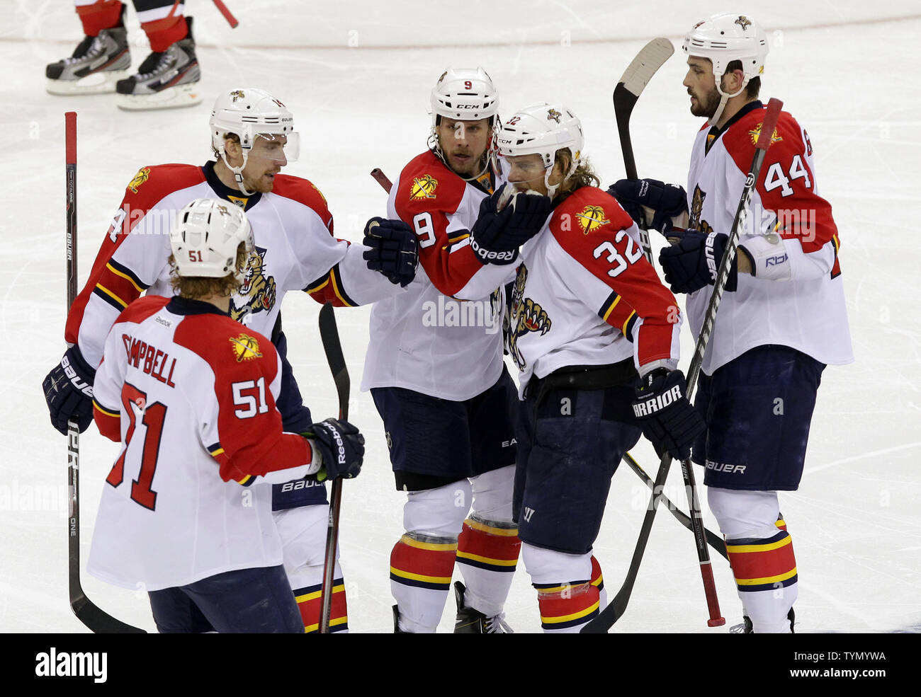 Erik weiss hi-res stock photography and images - Alamy