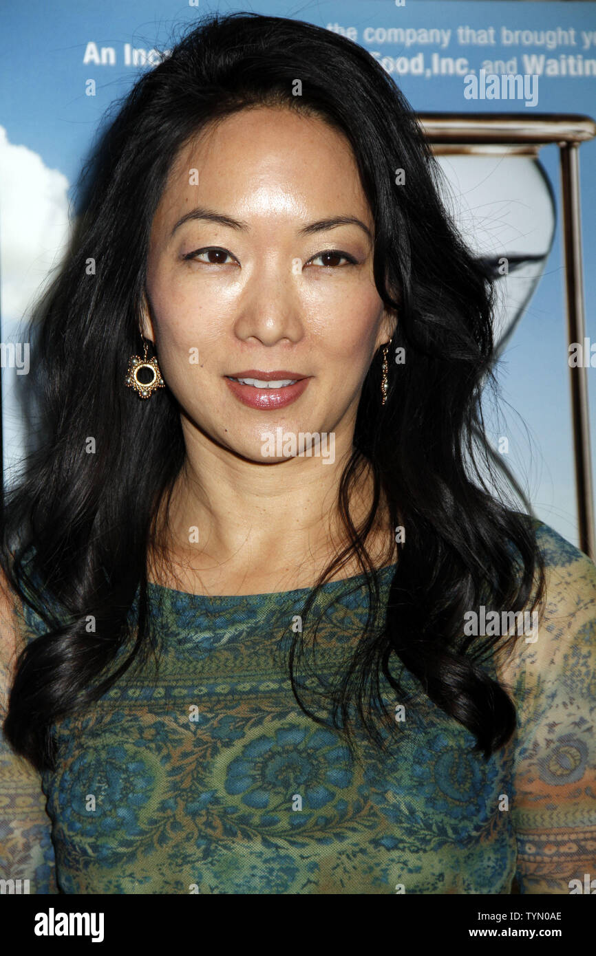 Jessica Yu arrives at the "Last Call at the Oasis" Premiere at the ...