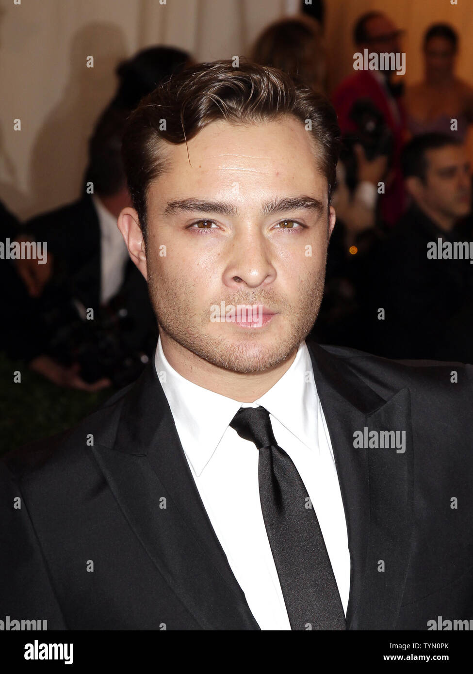 Ed Westwick arrives on the red carpet at the Metropolitan Museum's ...