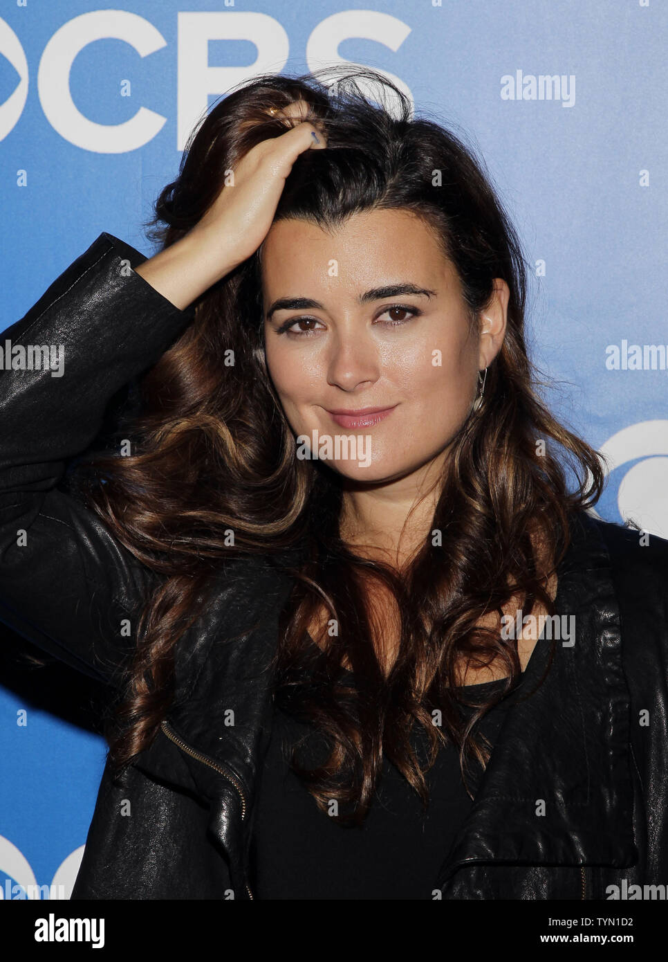 Cote de pablo hi-res stock photography and images - Alamy