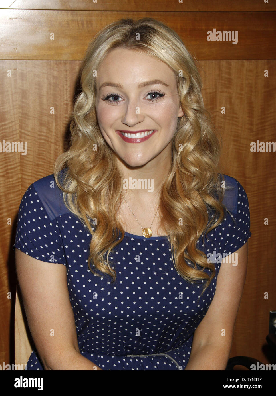 Betsy wolfe hi-res stock photography and images - Alamy