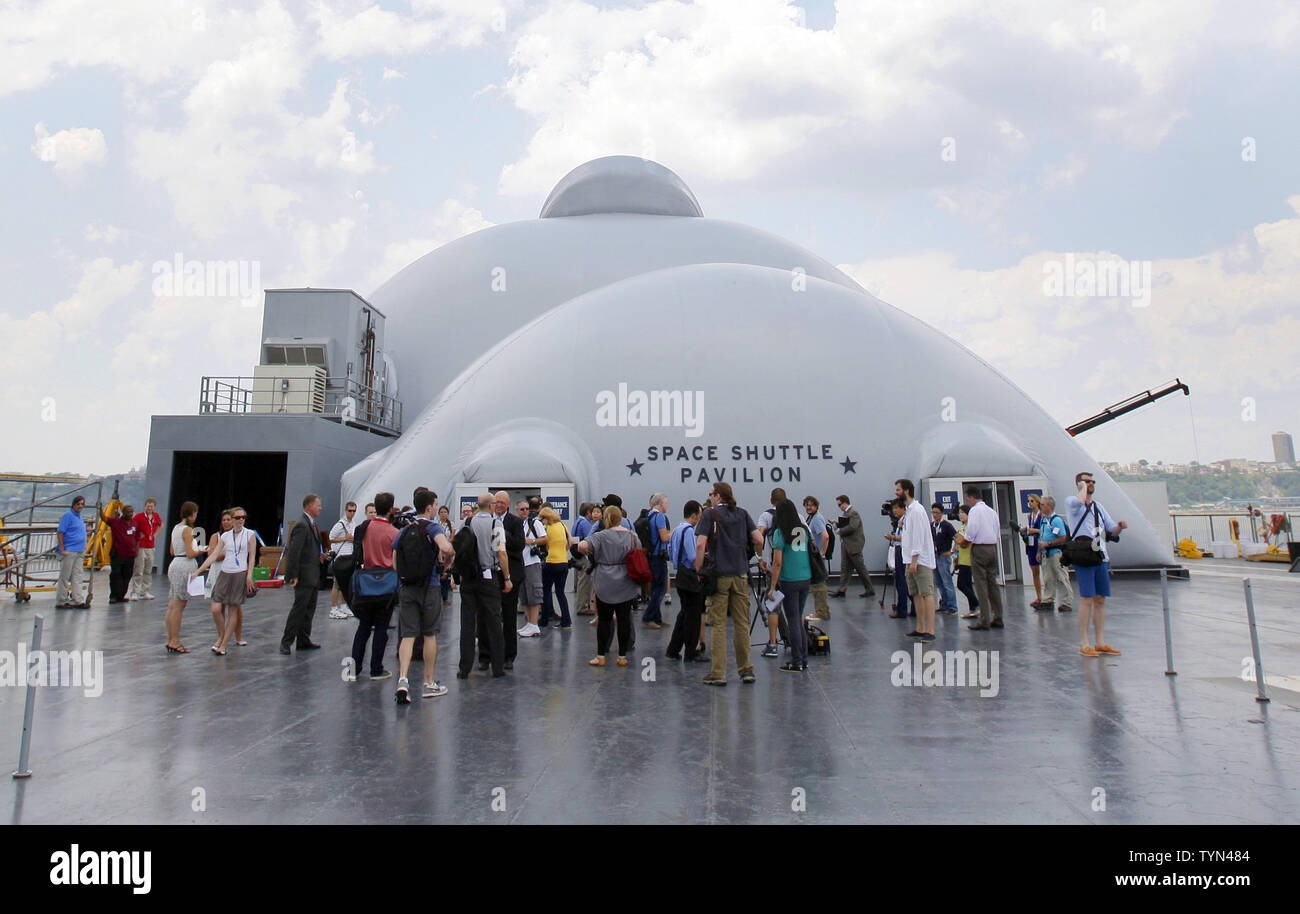 Intrepid Space Shuttle Pavilion