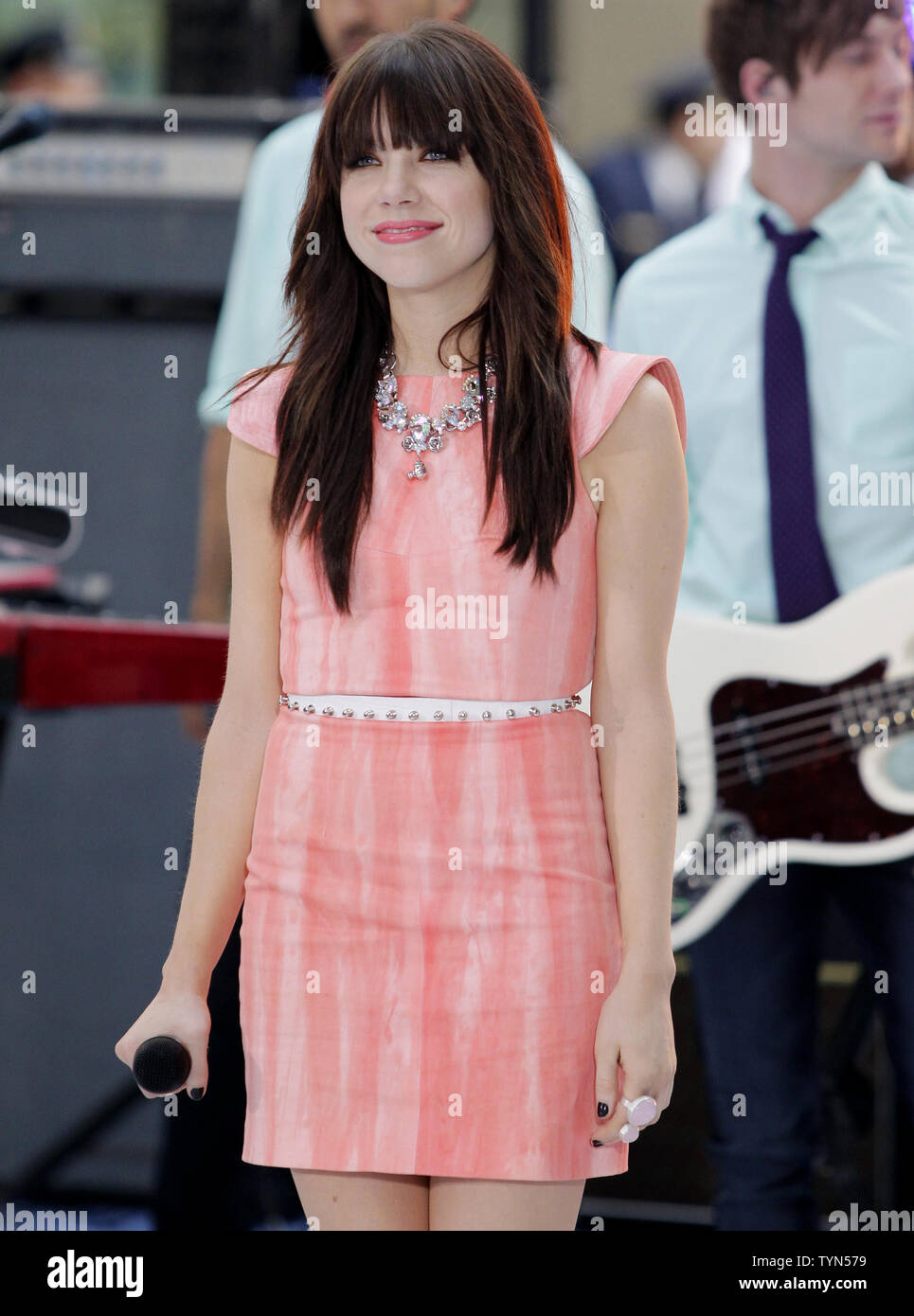 Carly Rae Jepsen performs on the NBC Today Show at Rockefeller Center ...