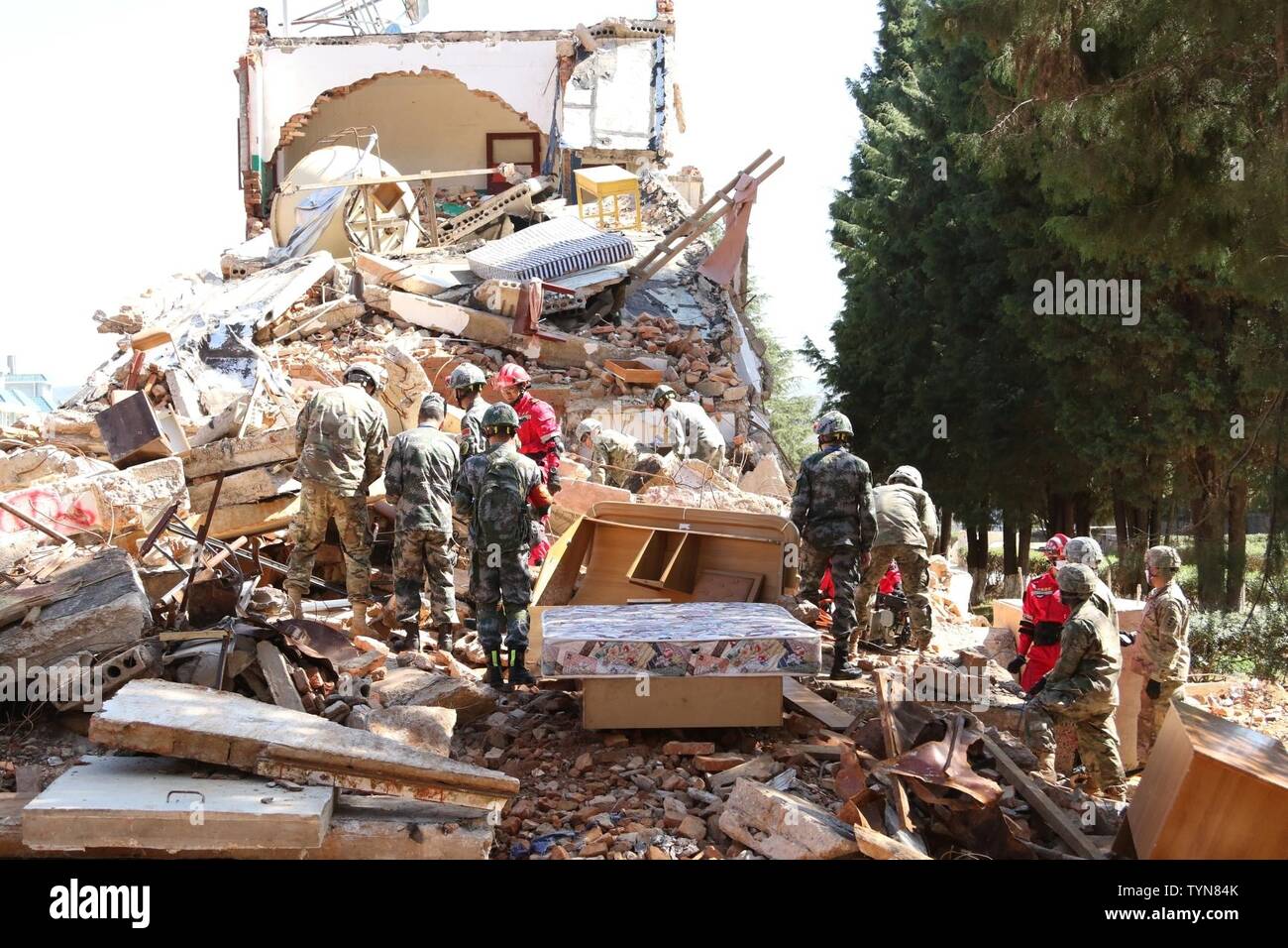 A combined-military rescue team of Soldiers from U.S. Army’s 130th ...
