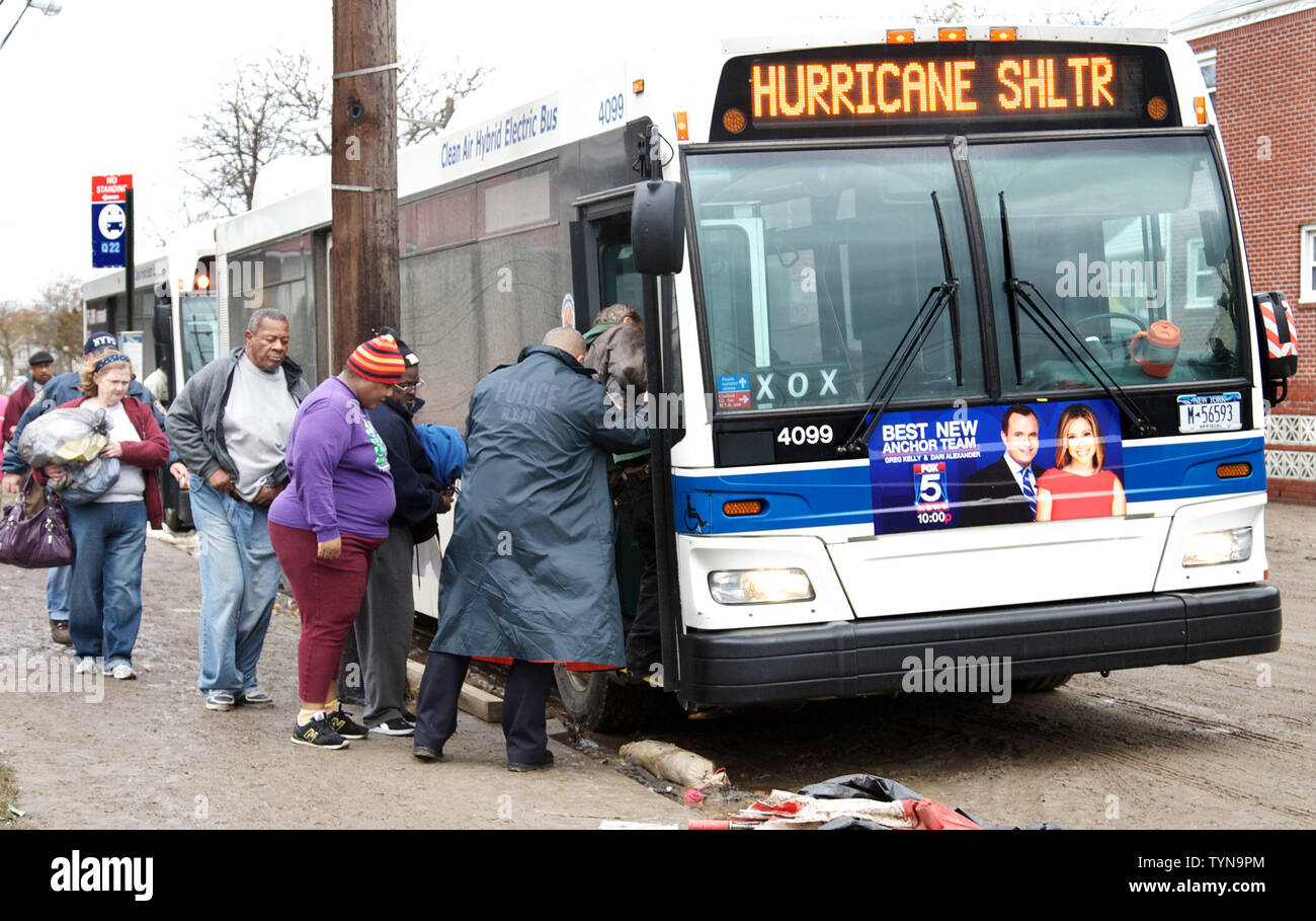 Hurricane evacuation bus hi-res stock photography and images - Alamy