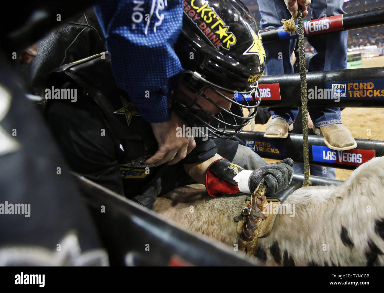 Chase outlaw hi-res stock photography and images - Alamy