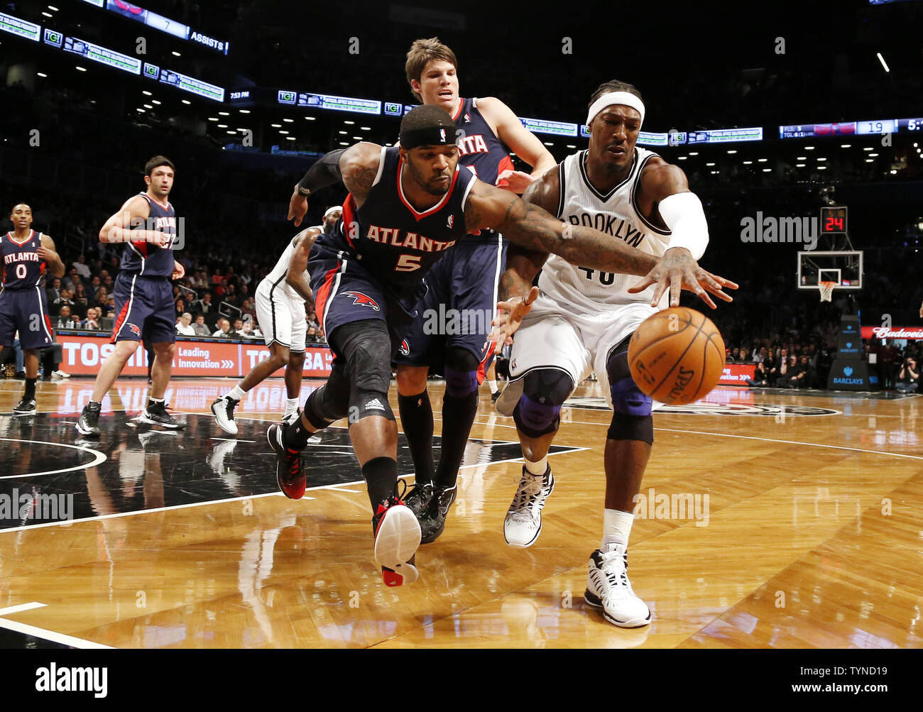 Gerald wallace josh smith hi-res stock photography and images - Alamy