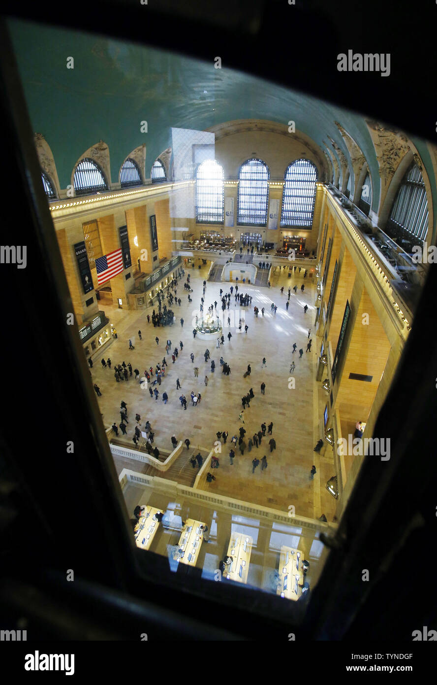Worlds largest train terminal hi-res stock photography and images - Alamy