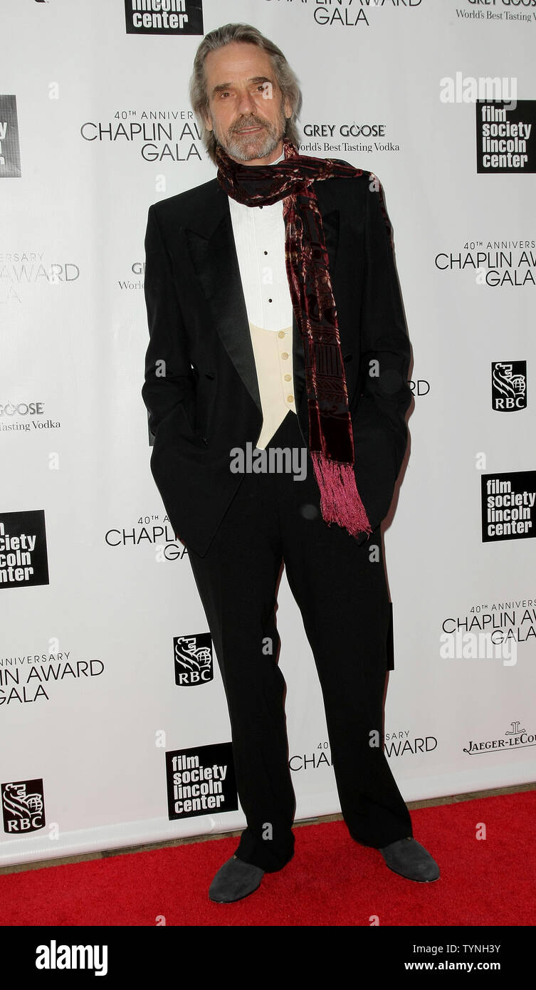 Jeremy Irons arrives at the 40th Annual Chaplin Award Gala where Barbra ...