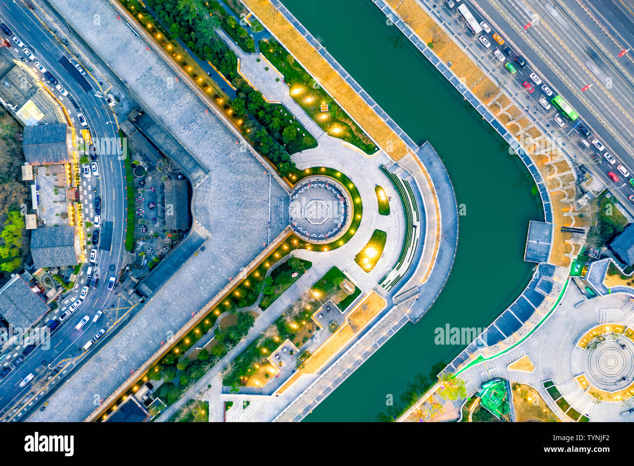 Aerial shooting of Xi'an city wall scenic spot Stock Photo - Alamy