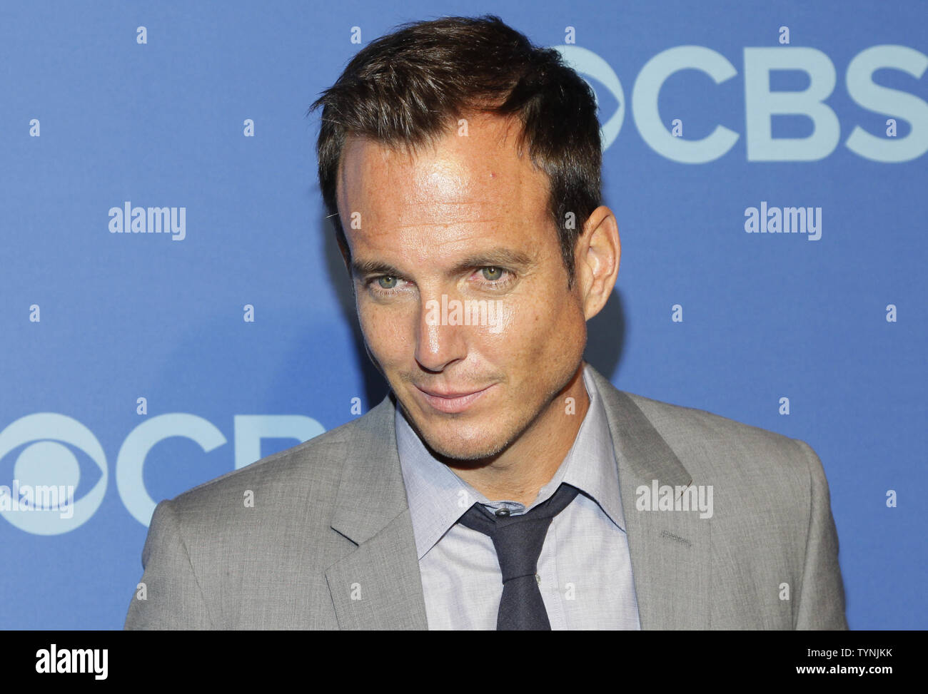 Will Arnett arrives on the red carpet at the 2013 CBS Upfront ...