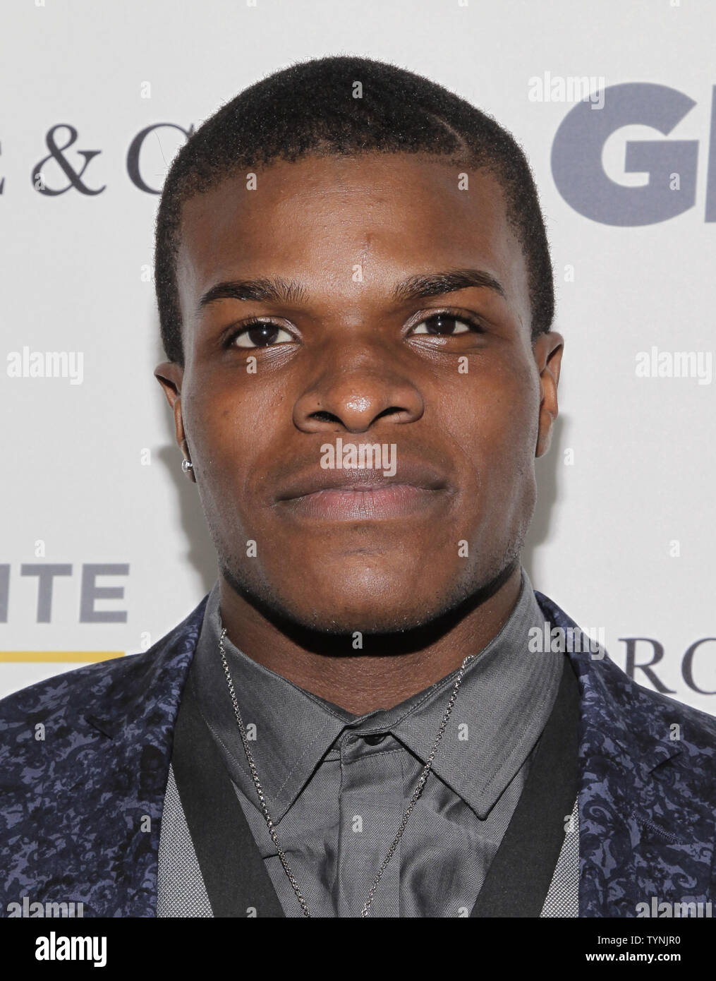 Leo Washington arrives on the red carpet at the 10th Annual GLSEN ...