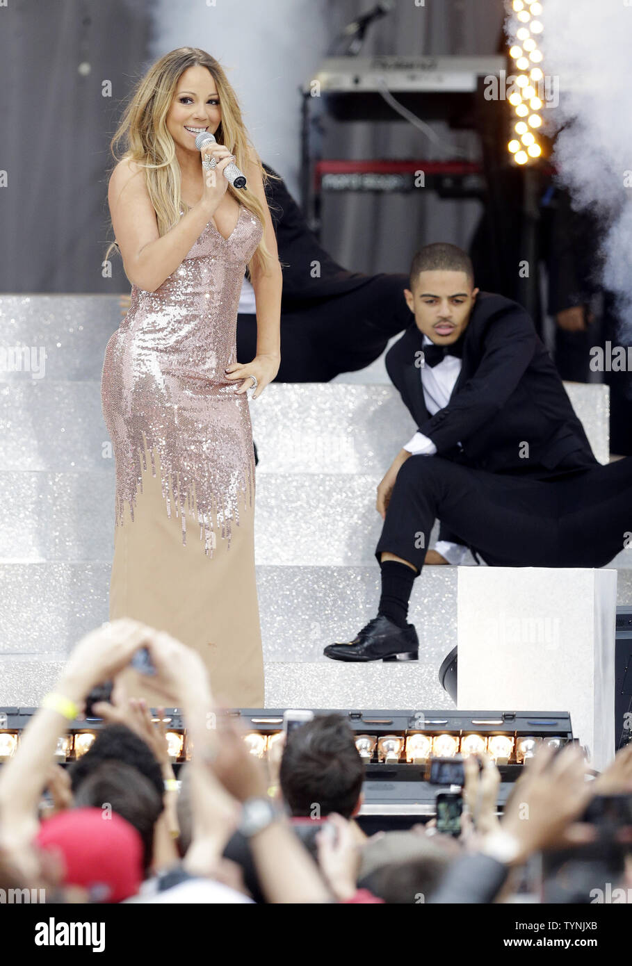 Mariah Carey performs on the ABC Good Morning America Show at the ...